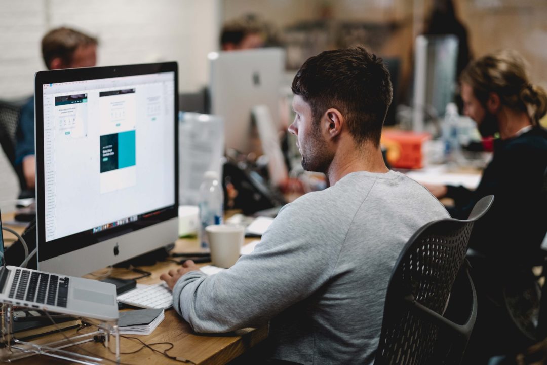 Coworking Space in Granges | Flexible Desks
