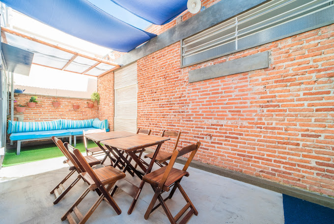 4 Person Coworking Space at 1762 R Conde Do Pinhal - Nucleo Res Silvio ...