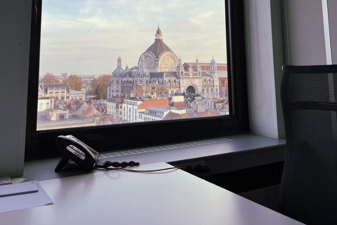 2 Person Private Office at 12 Franklin Rooseveltplaats, Antwerpen ...