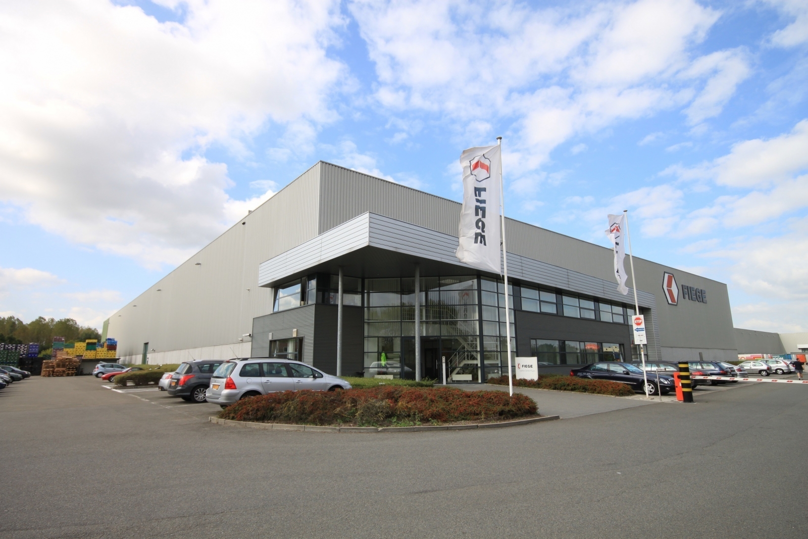 Managed Office Space in Puurs | From €250/desk/mo