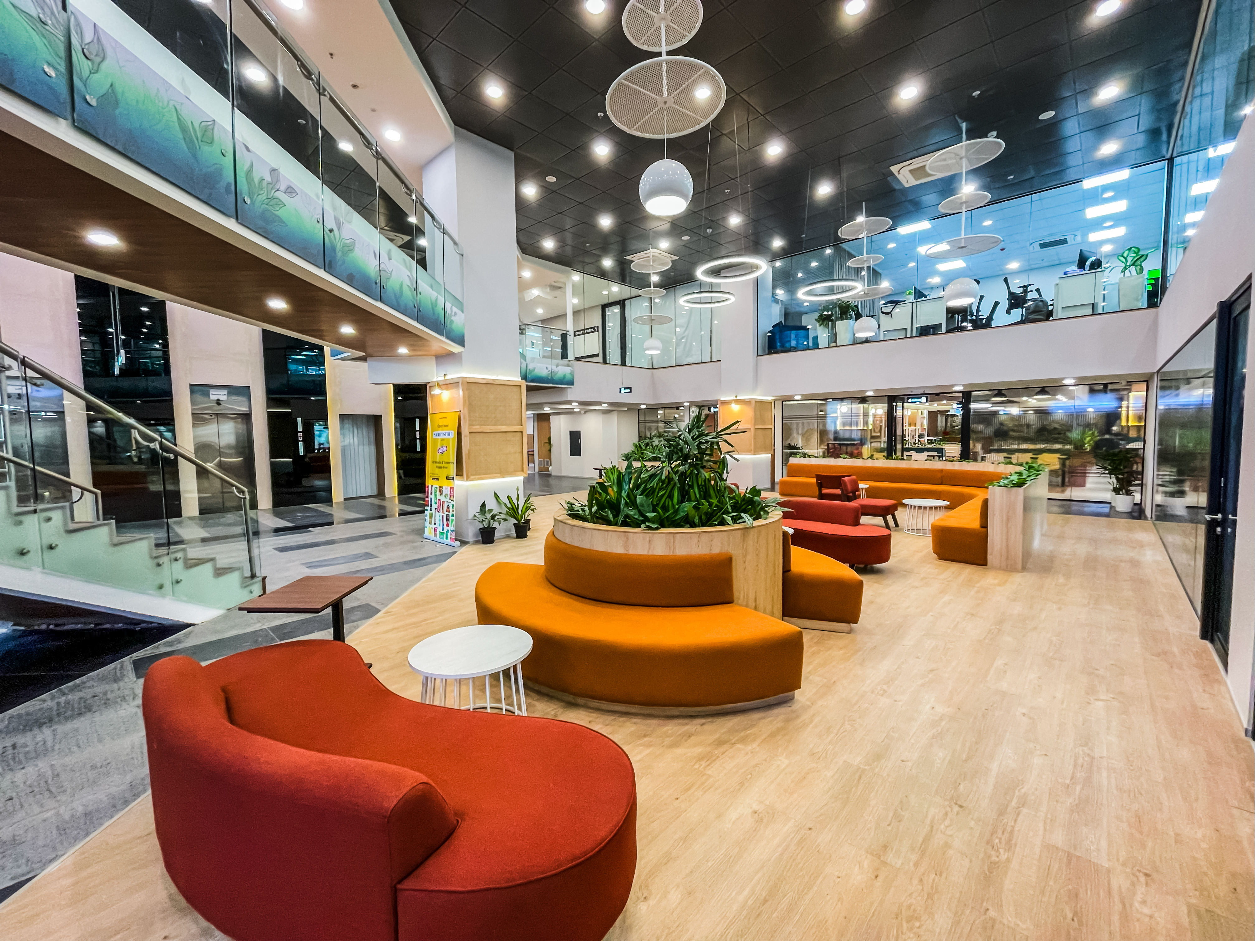 70 Person Private Office at Golf Course Road Near Sector 42-43 Metro ...