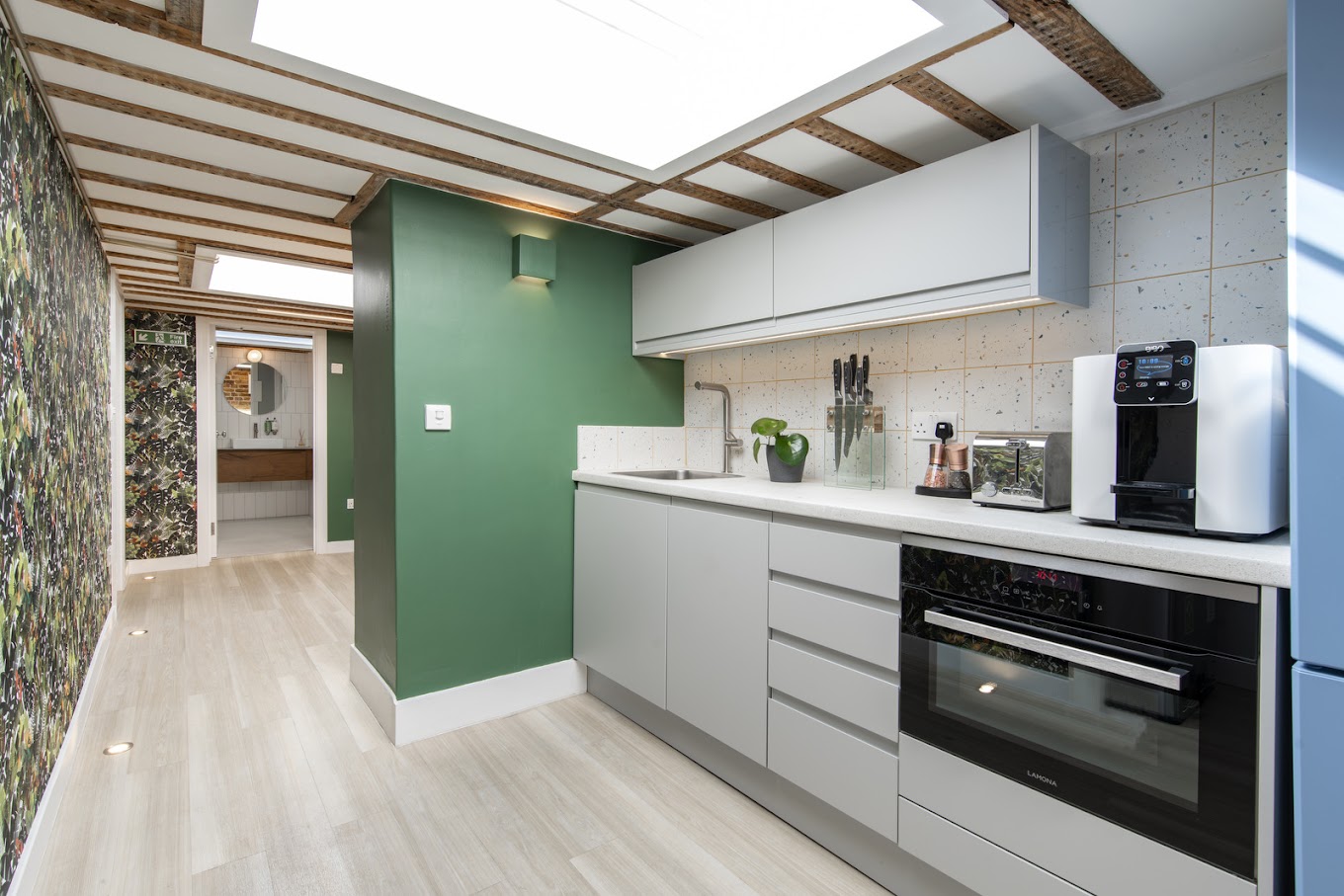 24 Person Managed Space at 53 Duke Street, Mayfair | Office Hub