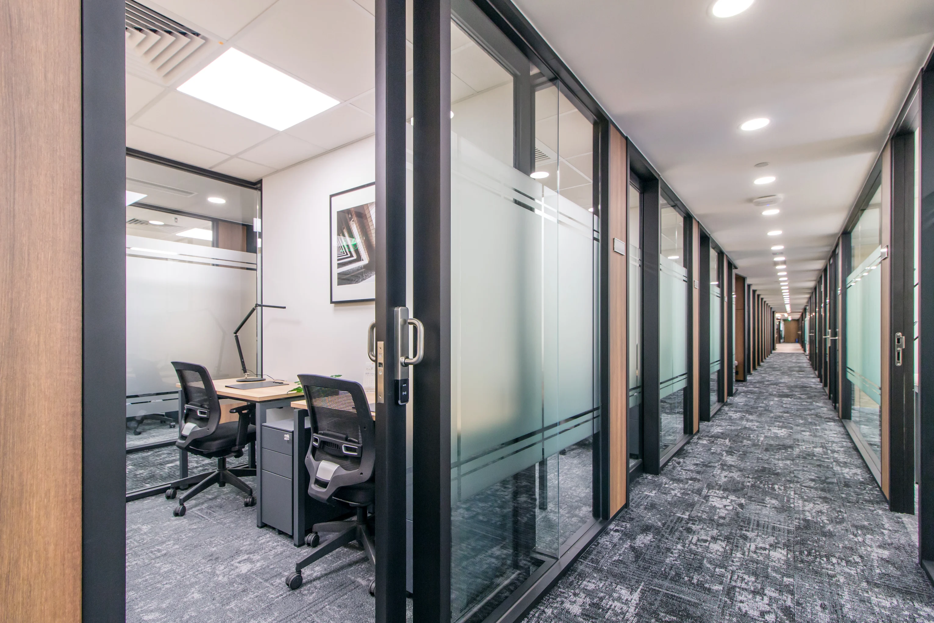 4 Person Private Office at 28 Yun Ping Road, Causeway Bay | Office Hub