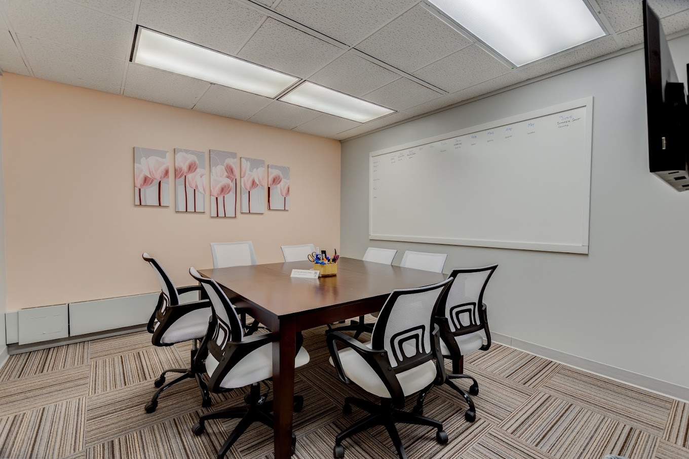 3 Person Coworking Space at 100 S 3rd St, Hamilton | Office Hub