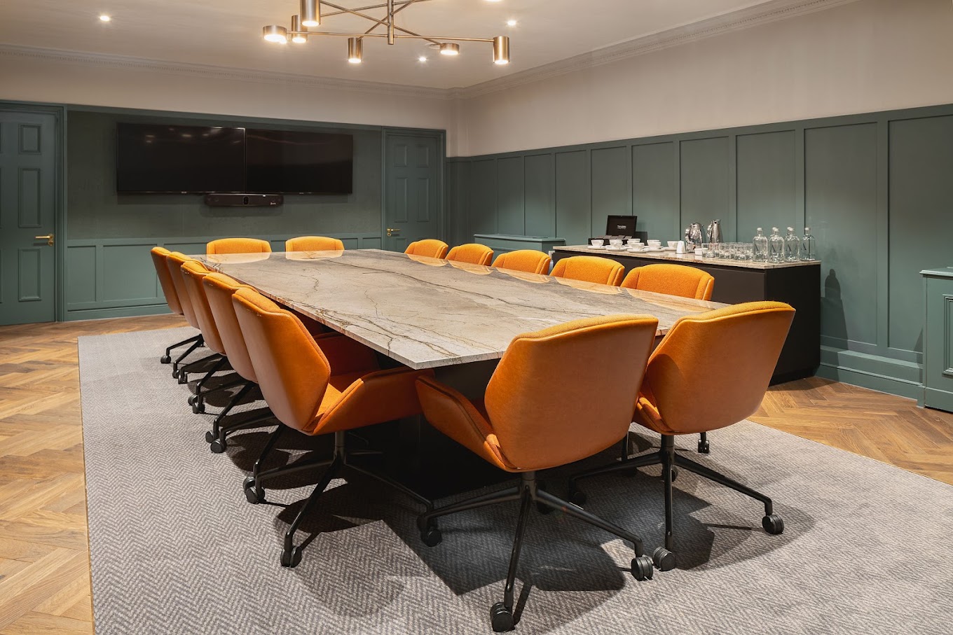 7 Person Private Office at 78 Pall Mall, St James's | Office Hub