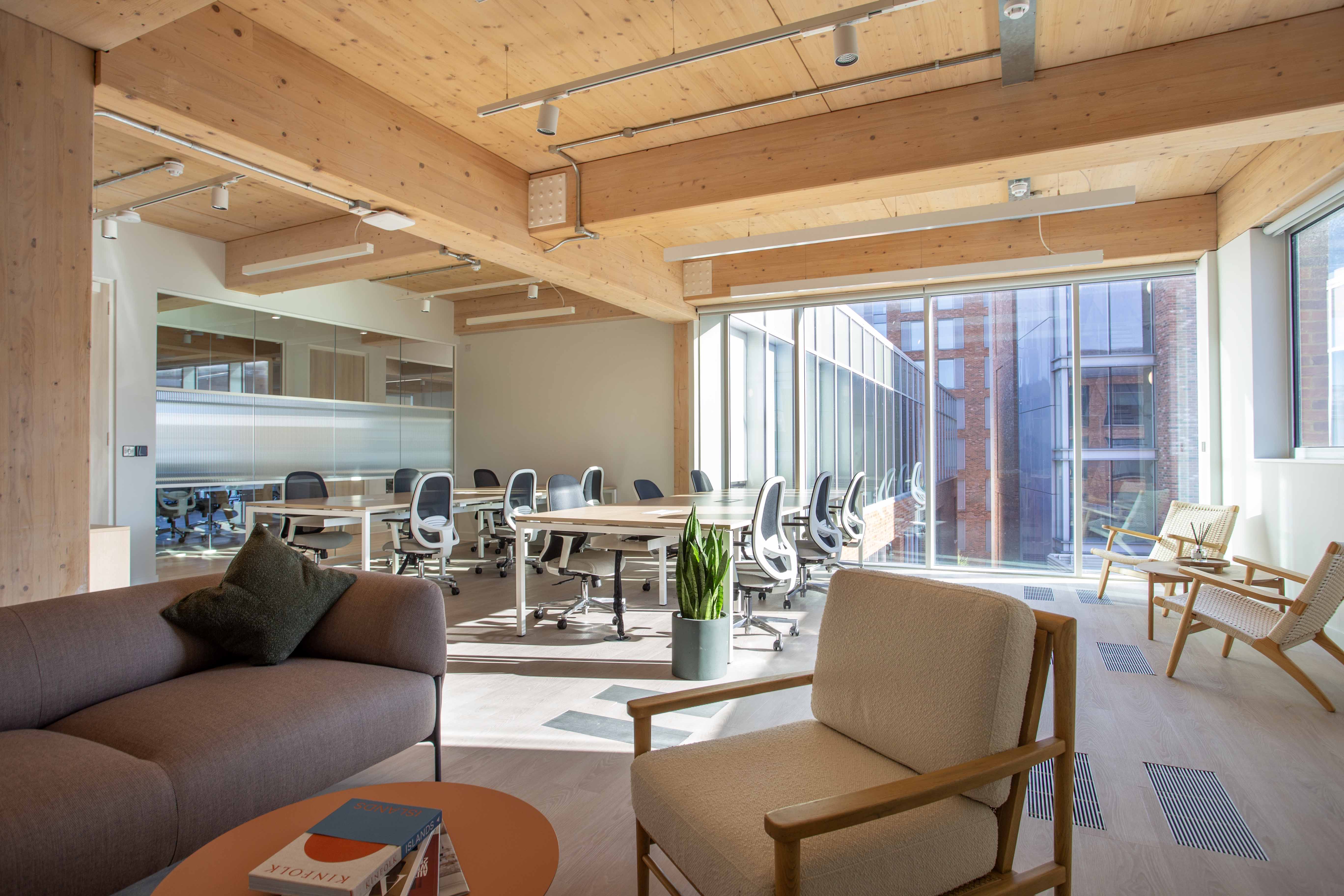 8 Person Private Office at 140 Goswell Road, Greater London | Office Hub