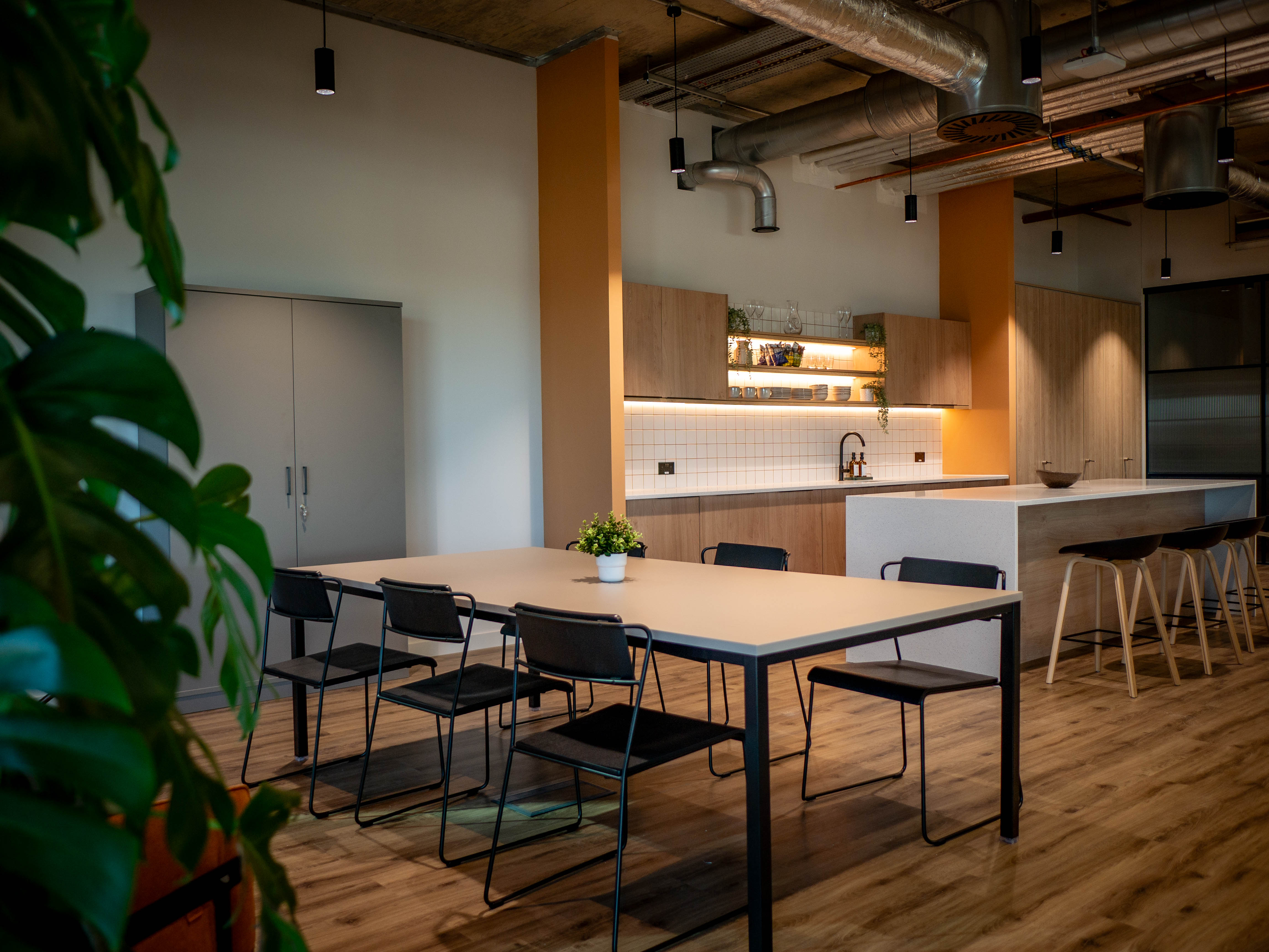 4 Person Private Office at Gerard St, Reading | Office Hub