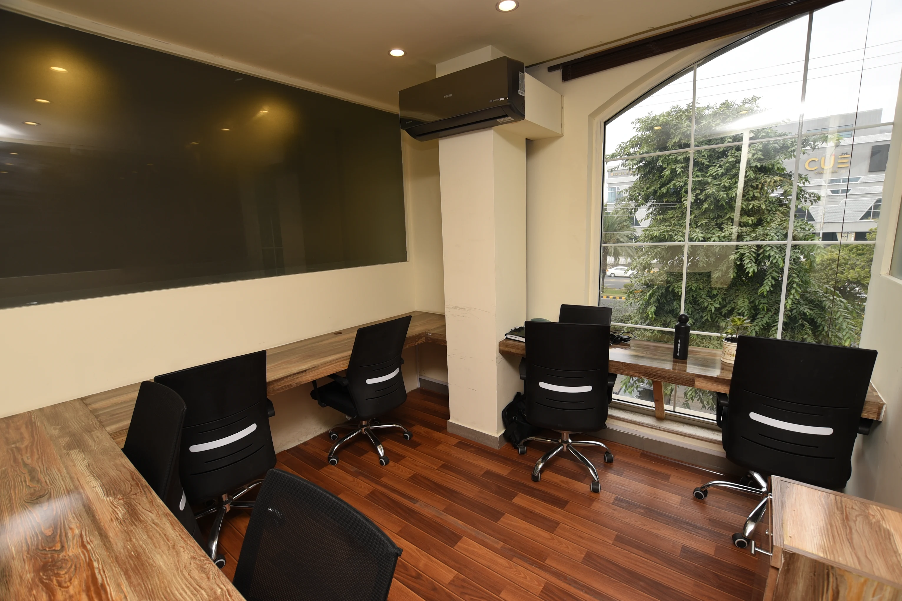 2 Person Coworking Space at 69-B Main Blvd Gulberg Block H Gulberg 2 ...