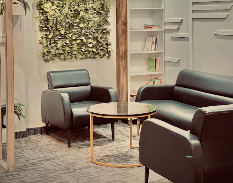 6 Person Private Office at 81 Civic Center Executive Block Gulberg ...