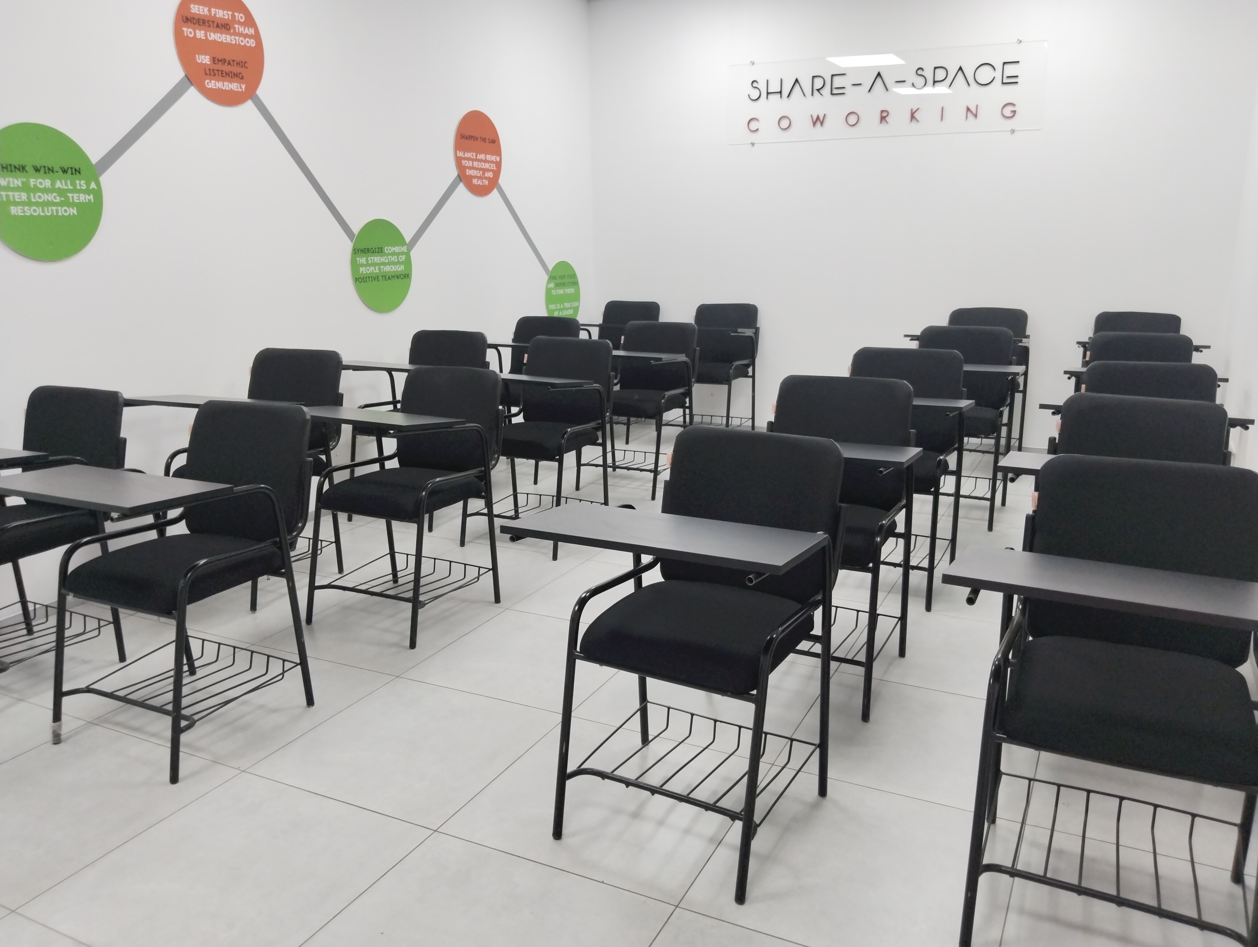 6 Person Coworking Space at Konark Campus Mhada Colony Viman Nagar ...