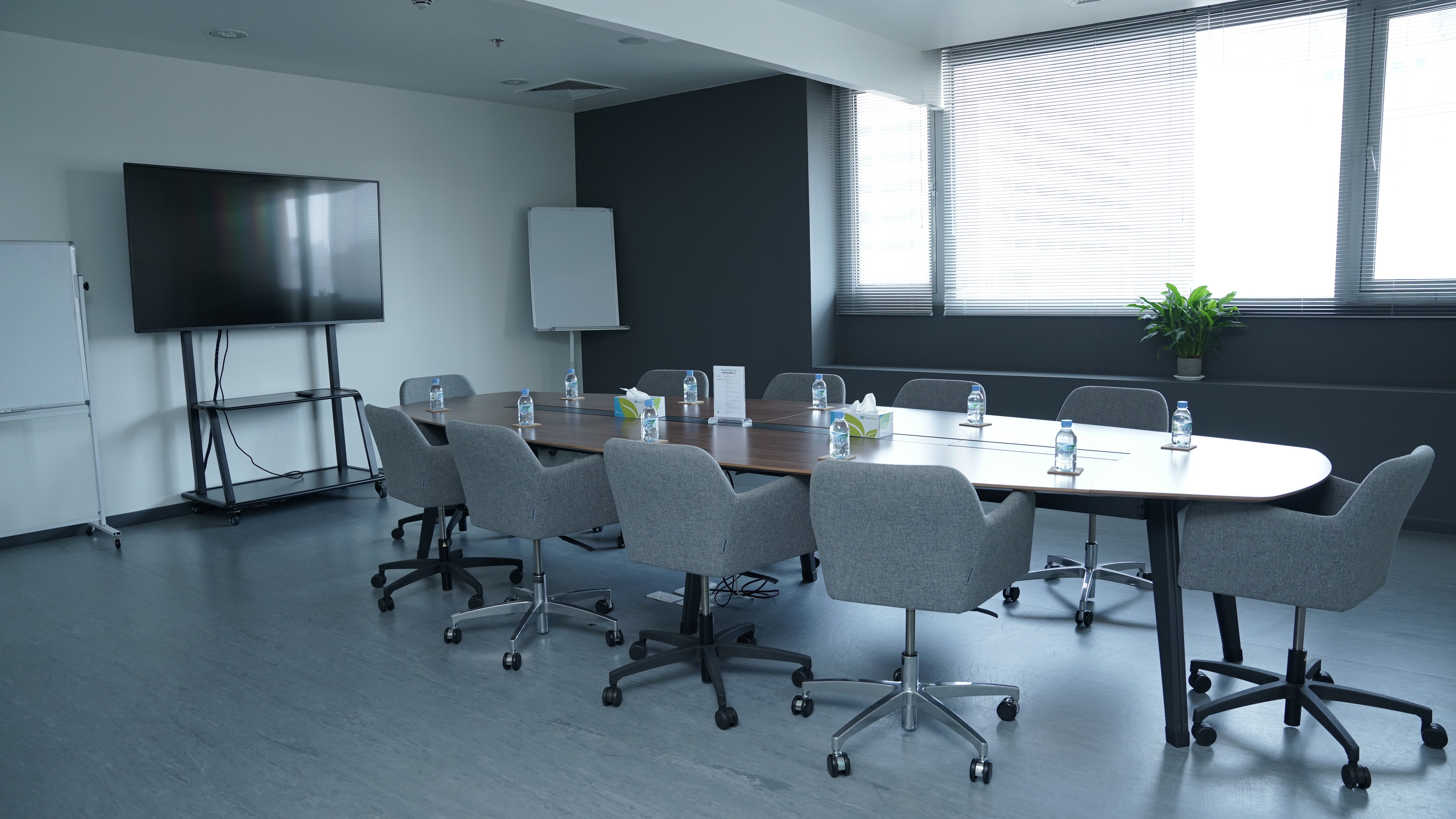 1 Person Private Office at Grand Hamad Street, Doha | Office Hub