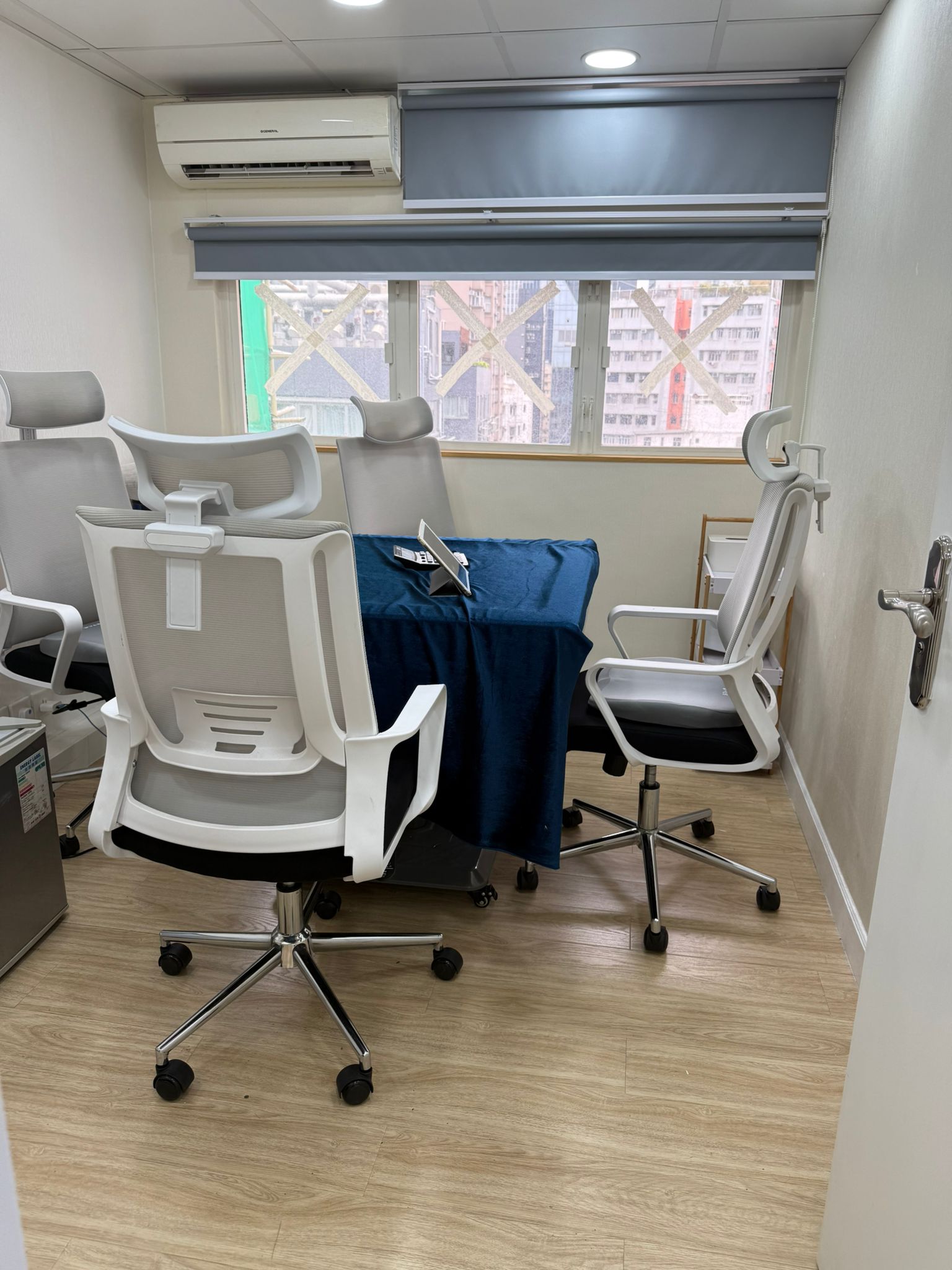 5 Person Private Office at 2-4 Tin Lok Lane, Wan Chai | Office Hub