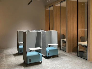 1 Person Coworking Space at 1 King Abdulaziz Road, Riyadh | Office Hub