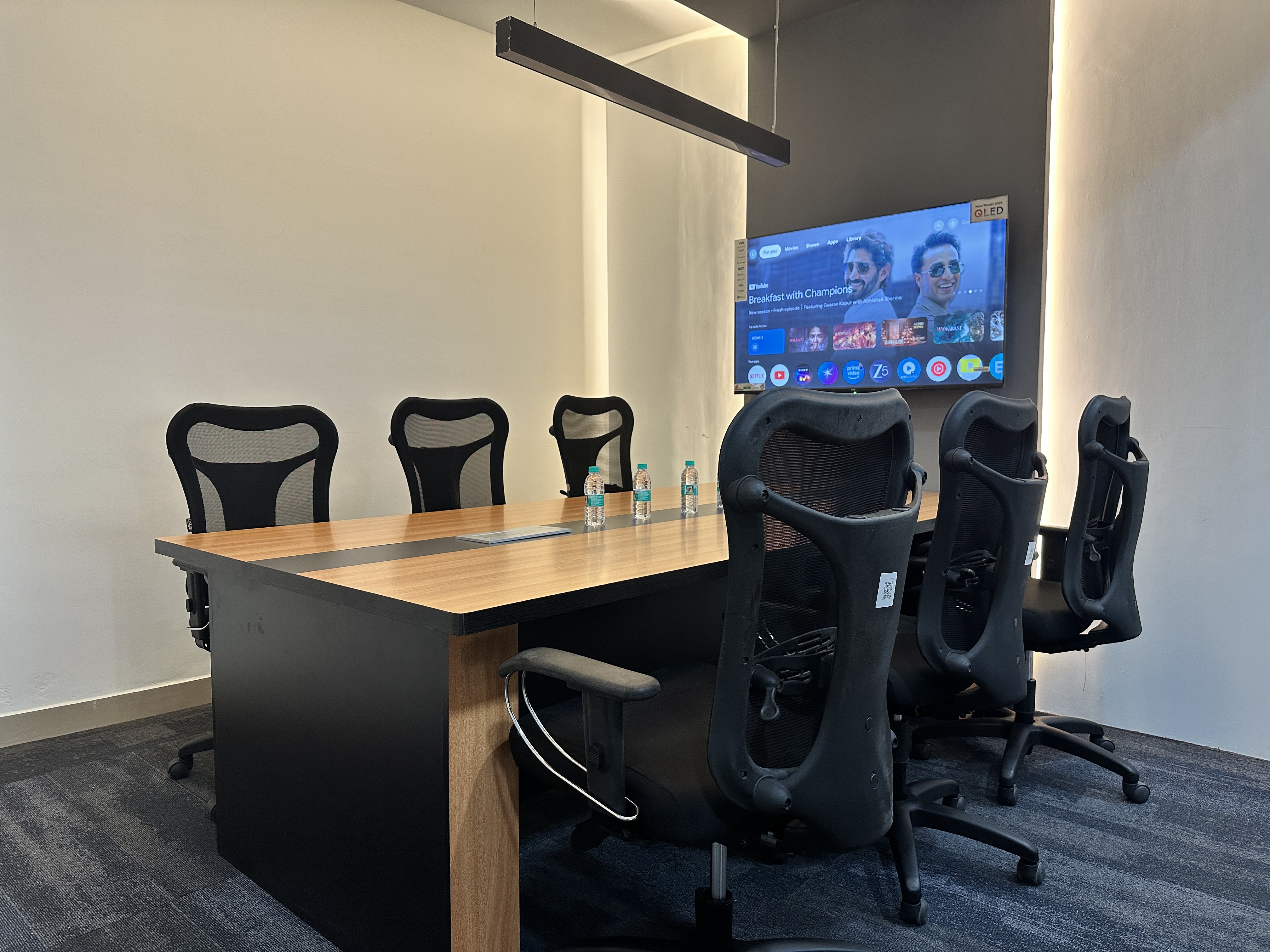 7 Person Coworking Space at 33 Cbi Main Rd Hmt Layout Gramatana ...