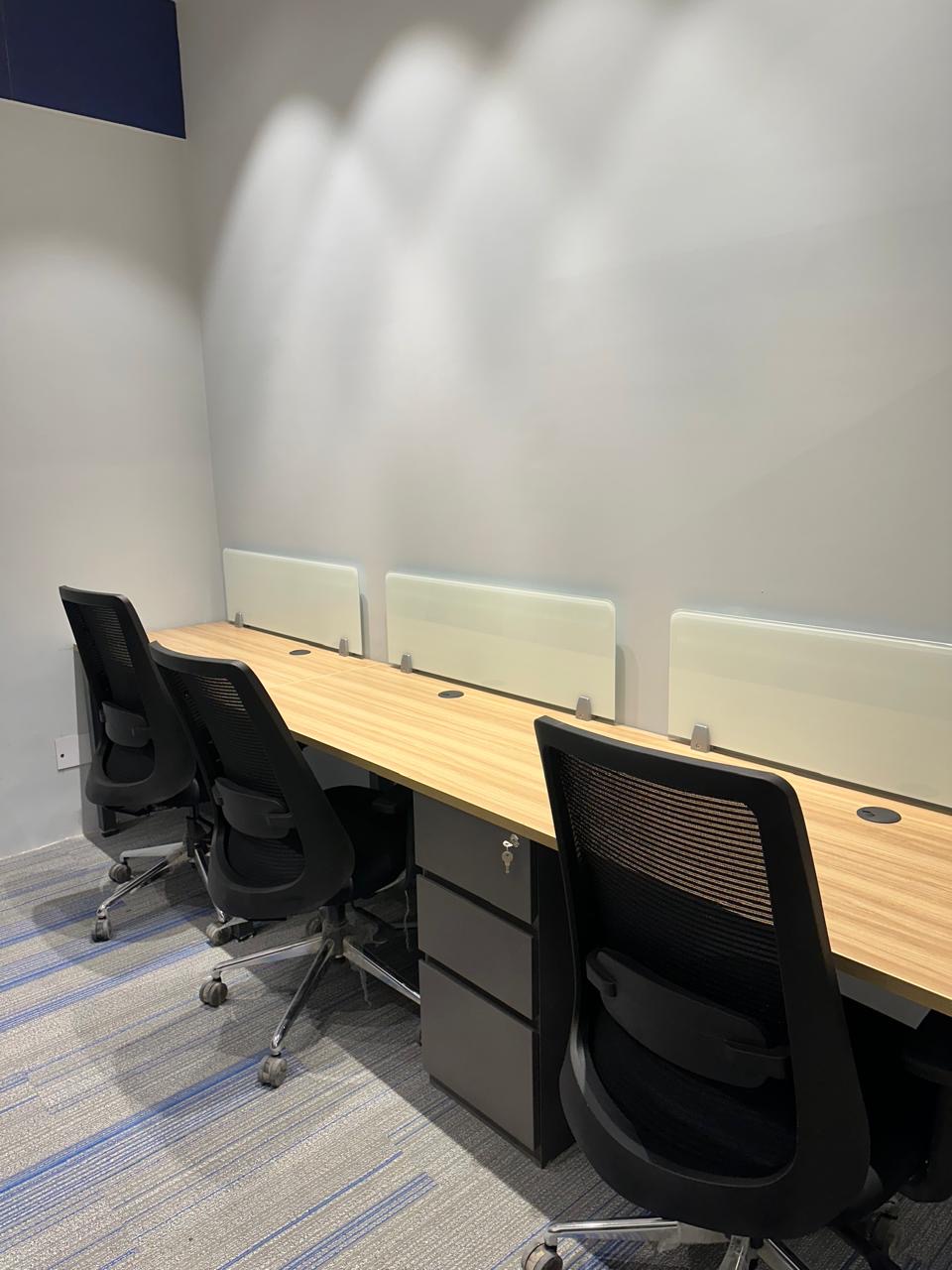 13 Person Coworking Space at 18/1 Mathura Road, Faridabad | Office Hub