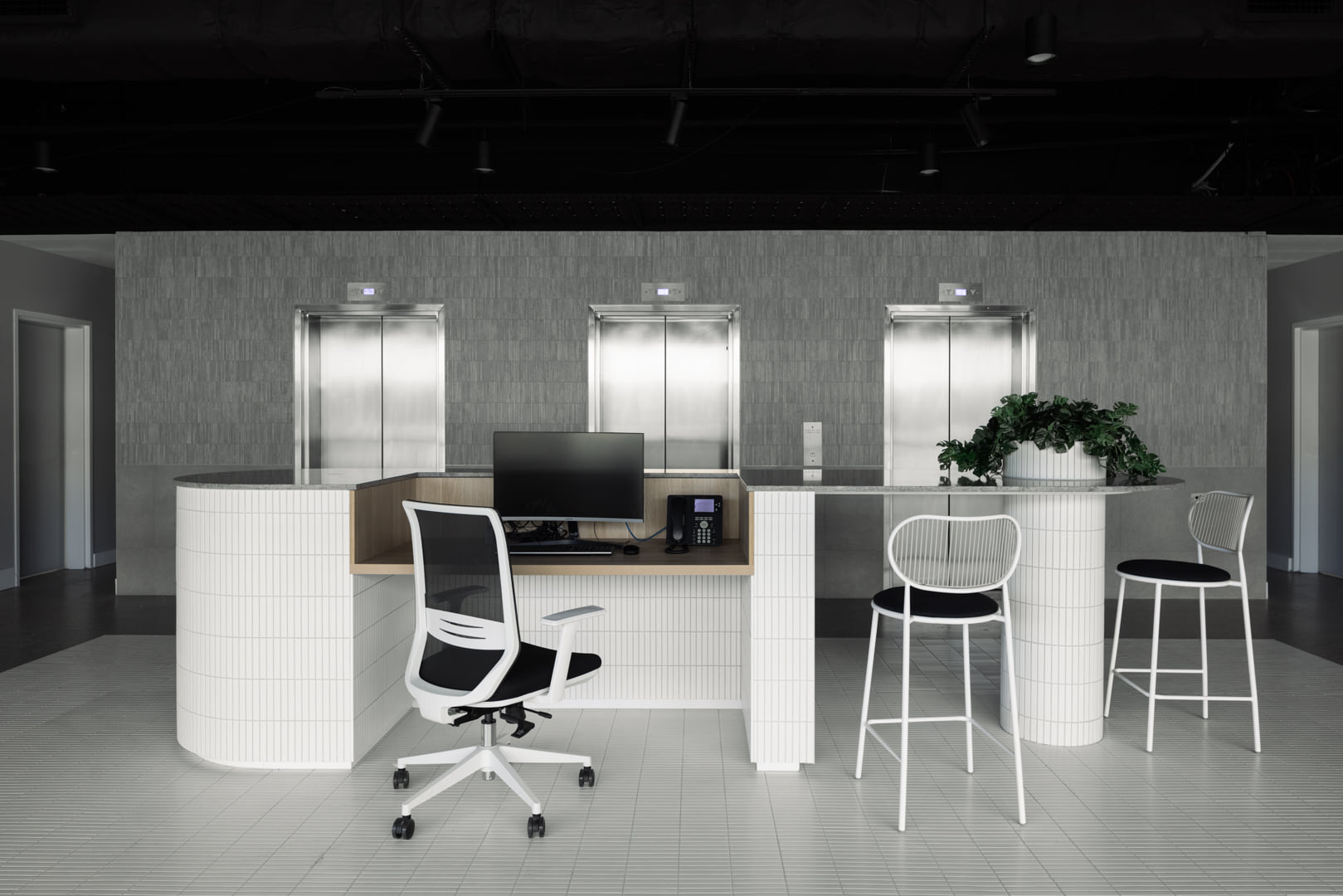 6 Person Private Office at 339 Coronation Drive, Milton | Office Hub