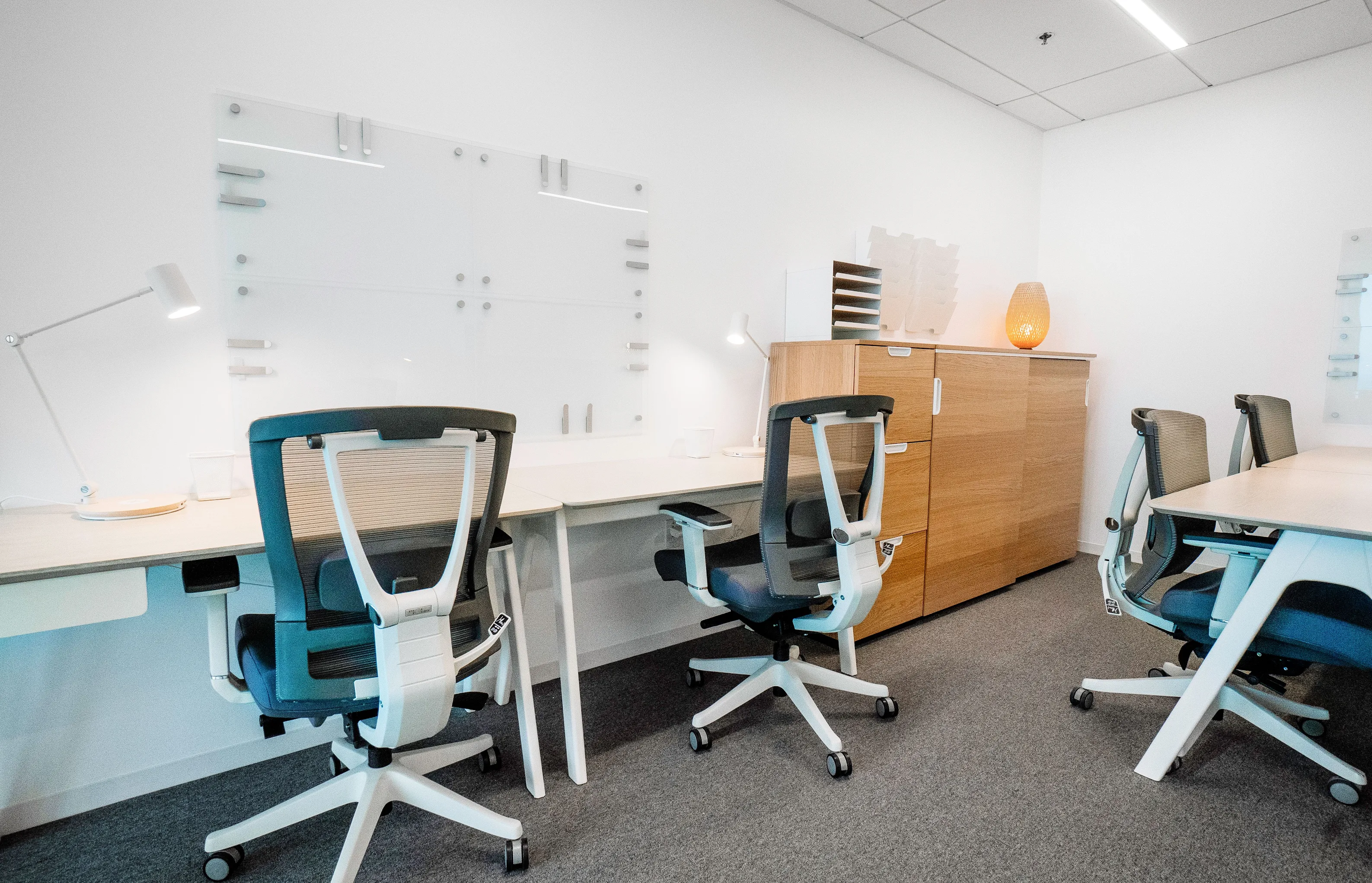 2 Person Private Office at 3435 Wilshire Blvd, Los Angeles | Office Hub