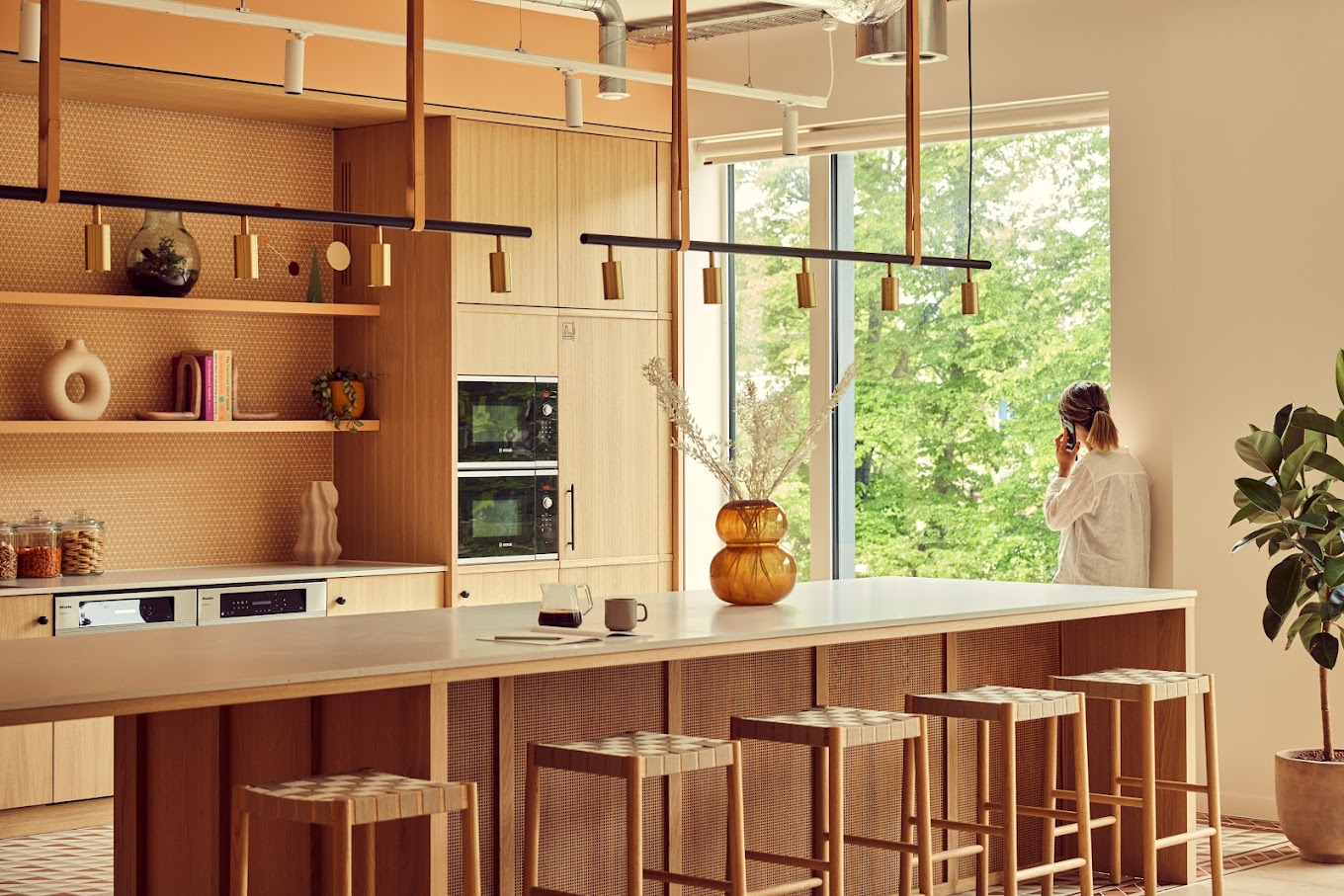 28 Person Private Office at 20 Station Road, Cambridgeshire | Office Hub